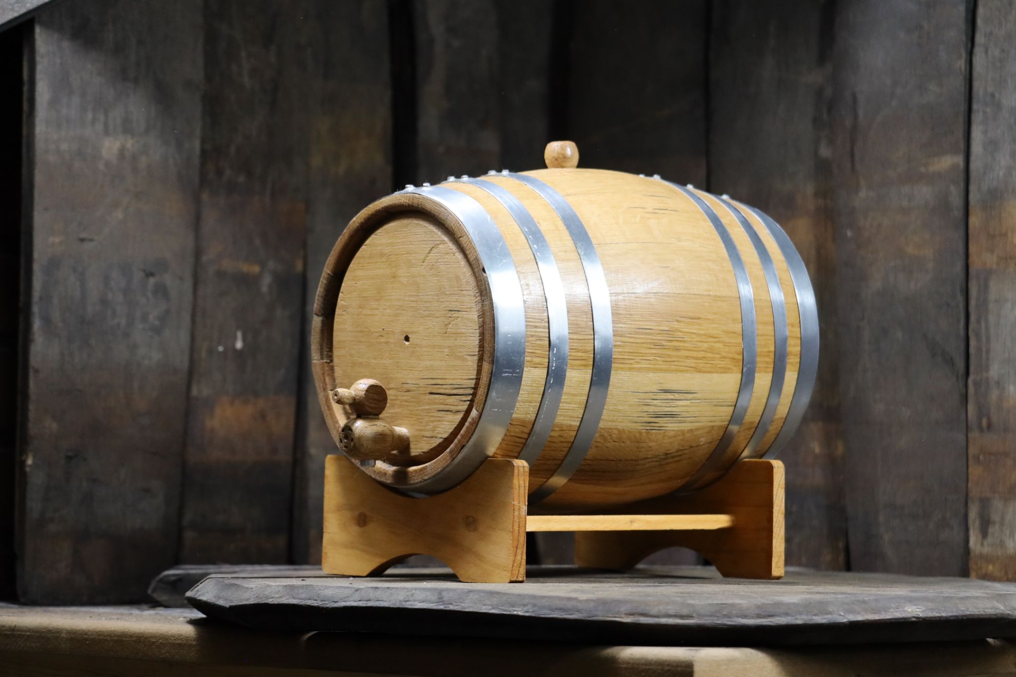 Oak Barrel -1.32 gallons (5 liter) Galvanized Steel Hoop