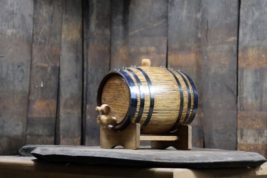Dark Stain Oak Barrel with Black Hoops